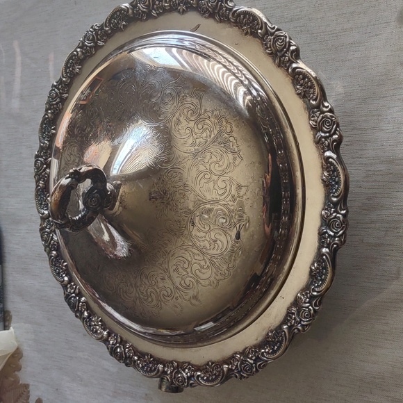 Oneida | Dining | Oneida Du Maurier Handled Casserole Server | Poshmark